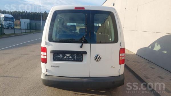 Balts Volkswagen Caddy 2011 Rīga, ar dzinēja tilpumu 1.20 L un nobraukumu 225 tūkst. km par 3800 €, foto 3 vietnē AUTOMOTO.COM.LV