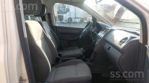 White Volkswagen Caddy 2011 in Riga, with an engine capacity of 1.20 L and mileage of 225 thousand km for 3800 €, photo 9 on AUTOMOTO.COM.LV