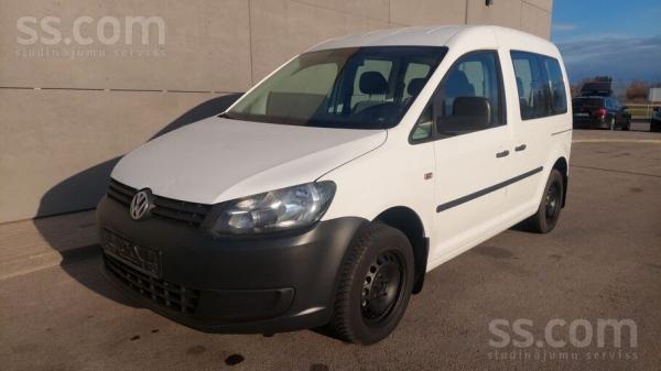 White Volkswagen Caddy 2011 in Riga, with an engine capacity of 1.20 L and mileage of 225 thousand km for 3800 €, photo 10 on AUTOMOTO.COM.LV