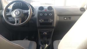 White Volkswagen Caddy 2011 in Riga, with an engine capacity of 1.20 L and mileage of 225 thousand km for 3800 €, photo 12 on AUTOMOTO.COM.LV