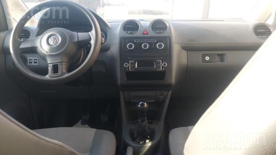 White Volkswagen Caddy 2011 in Riga, with an engine capacity of 1.20 L and mileage of 225 thousand km for 3800 €, photo 12 on AUTOMOTO.COM.LV