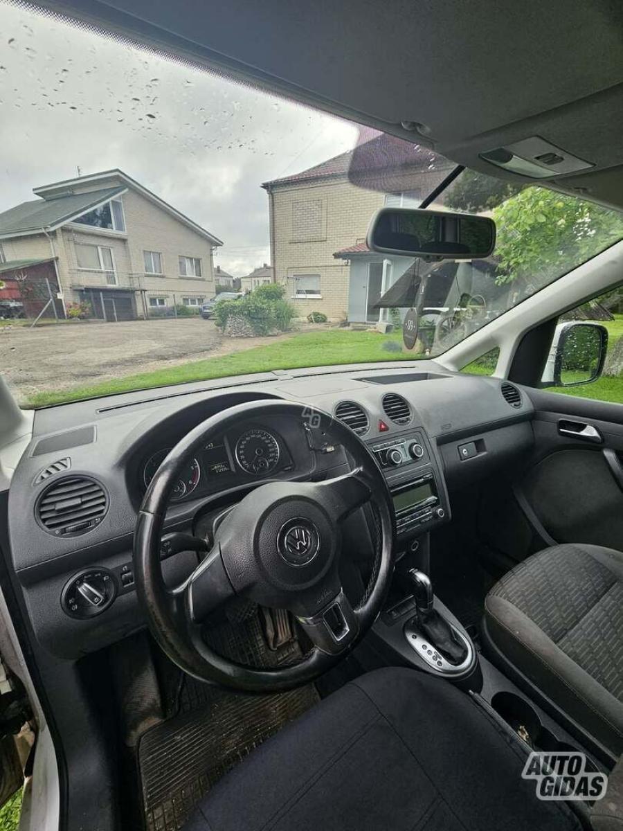 Balts Volkswagen Caddy 2011 Kauņa, ar dzinēja tilpumu 1.60 L un nobraukumu 372 tūkst. km par 5450 €, foto 9 vietnē AUTOMOTO.COM.LV