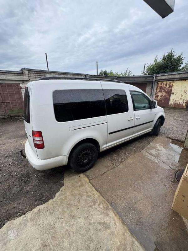 Balts Volkswagen Caddy 2011 Kauņa, ar dzinēja tilpumu 1.60 L un nobraukumu 470 tūkst. km par 3500 €, foto 5 vietnē AUTOMOTO.COM.LV