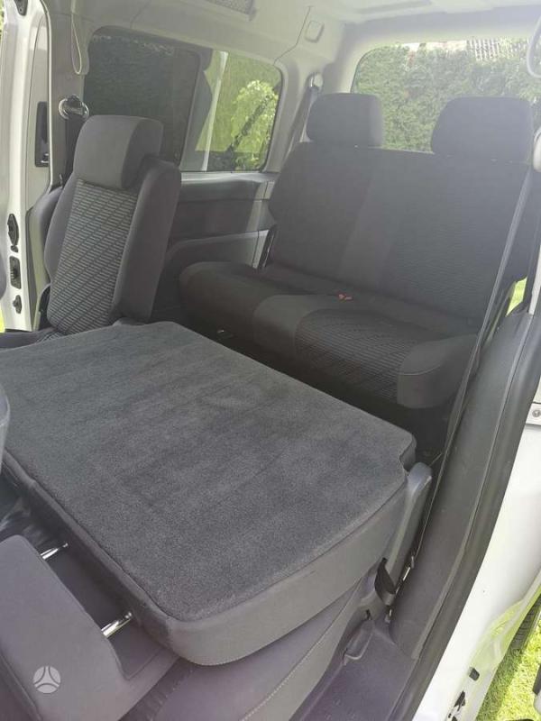 Balts Volkswagen Caddy 2011 Kauņa, ar dzinēja tilpumu 1.60 L un nobraukumu 372 tūkst. km par 5299 €, foto 9 vietnē AUTOMOTO.COM.LV