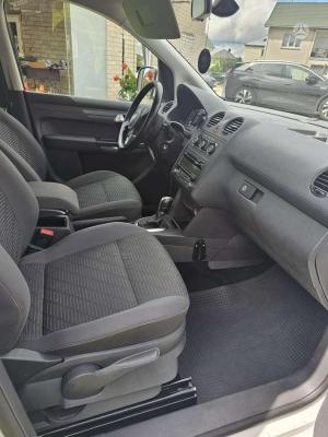Balts Volkswagen Caddy 2011 Kauņa, ar dzinēja tilpumu 1.60 L un nobraukumu 372 tūkst. km par 5299 €, foto 15 vietnē AUTOMOTO.COM.LV