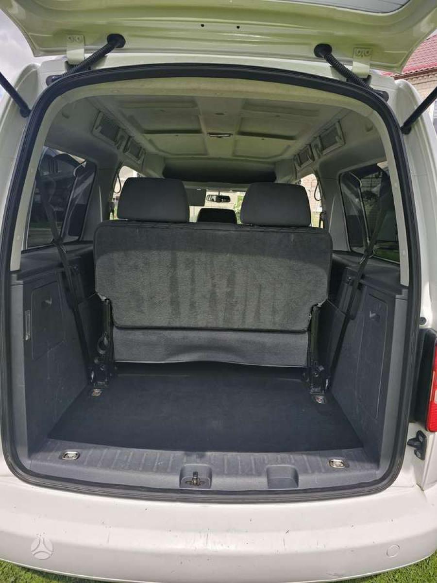 Balts Volkswagen Caddy 2011 Kauņa, ar dzinēja tilpumu 1.60 L un nobraukumu 372 tūkst. km par 5299 €, foto 19 vietnē AUTOMOTO.COM.LV