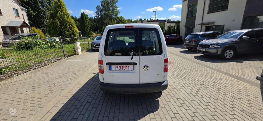 Balts Volkswagen Caddy 2011 Viļņa, ar dzinēja tilpumu 1.60 L un nobraukumu 235 tūkst. km par 4999 €, foto 5 vietnē AUTOMOTO.COM.LV