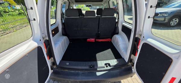 Balts Volkswagen Caddy 2011 Viļņa, ar dzinēja tilpumu 1.60 L un nobraukumu 235 tūkst. km par 4999 €, foto 7 vietnē AUTOMOTO.COM.LV