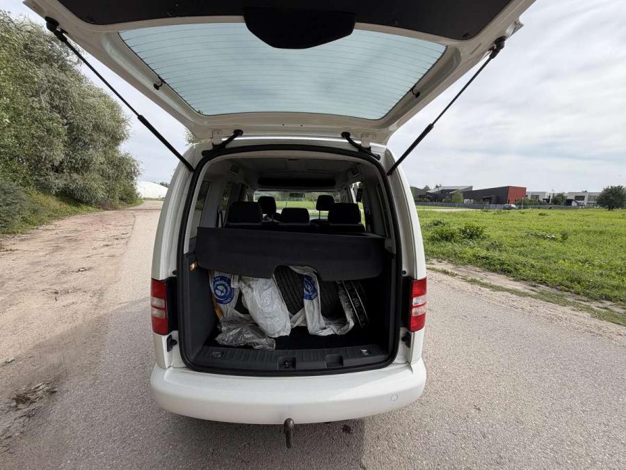 Balts Volkswagen Caddy 2011 Kauņa, ar dzinēja tilpumu 0.00 L un nobraukumu 209 tūkst. km par 3950 €, foto 15 vietnē AUTOMOTO.COM.LV