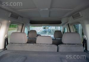 White Volkswagen Caddy 2011 in Cesis, with an engine capacity of 2.00 L and mileage of 305 thousand km for 6500 €, photo 16 on AUTOMOTO.COM.LV