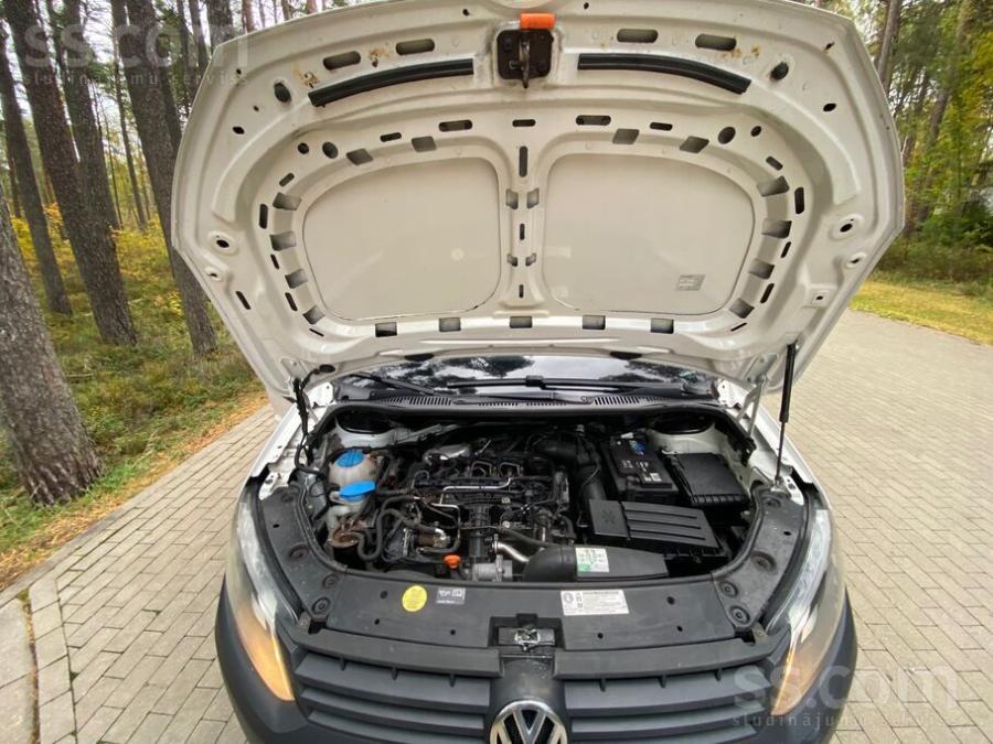 White Volkswagen Caddy 2011 in Riga, with an engine capacity of 1.60 L and mileage of 383 thousand km for 3950 €, photo 12 on AUTOMOTO.COM.LV