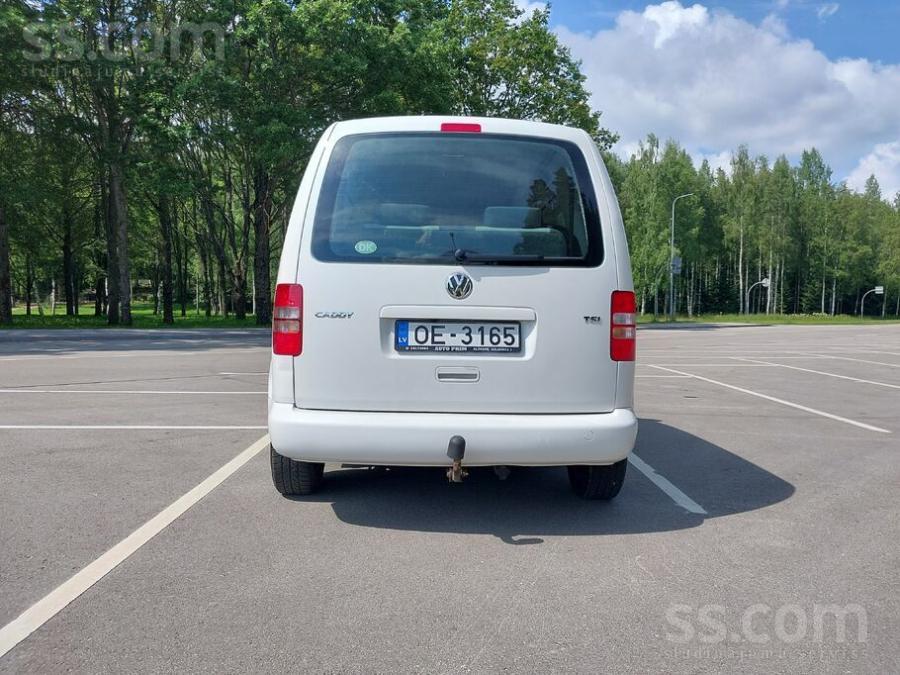 White Volkswagen Caddy 2012 in Aluksne, with an engine capacity of 1.20 L and mileage of 0 thousand km for 2900 €, photo 6 on AUTOMOTO.COM.LV