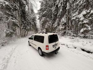 Balts Volkswagen Caddy 2012 Utena, ar dzinēja tilpumu 2.00 L un nobraukumu 161 tūkst. km par 9500 €, foto 3 vietnē AUTOMOTO.COM.LV