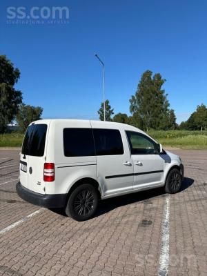 Balts Volkswagen Caddy 2012 Ventspils, ar dzinēja tilpumu 1.60 L un nobraukumu 393 tūkst. km par 4650 €, foto 3 vietnē AUTOMOTO.COM.LV