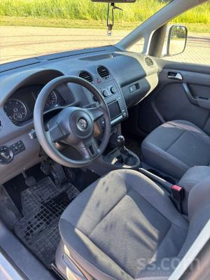 Balts Volkswagen Caddy 2012 Ventspils, ar dzinēja tilpumu 1.60 L un nobraukumu 393 tūkst. km par 4650 €, foto 7 vietnē AUTOMOTO.COM.LV