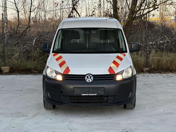 White Volkswagen Caddy 2013 in Vilnius, with an engine capacity of 1.97 L and mileage of 162 thousand km for 9200 €, photo 2 on AUTOMOTO.COM.LV