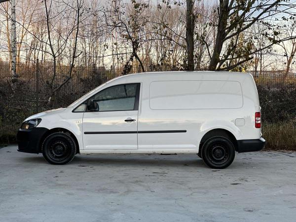 White Volkswagen Caddy 2013 in Vilnius, with an engine capacity of 1.97 L and mileage of 162 thousand km for 9200 €, photo 4 on AUTOMOTO.COM.LV