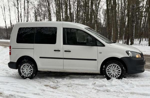 Balts Volkswagen Caddy 2013 Ukmergė, ar dzinēja tilpumu 1.60 L un nobraukumu 297 tūkst. km par 4400 €, foto 6 vietnē AUTOMOTO.COM.LV