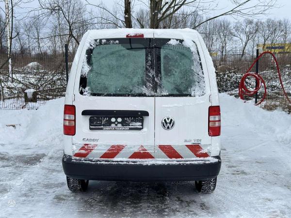 White Volkswagen Caddy 2013 in Vilnius, with an engine capacity of 1.97 L and mileage of 162 thousand km for 9200 €, photo 6 on AUTOMOTO.COM.LV