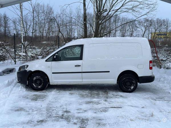 White Volkswagen Caddy 2013 in Vilnius, with an engine capacity of 1.97 L and mileage of 162 thousand km for 9200 €, photo 8 on AUTOMOTO.COM.LV