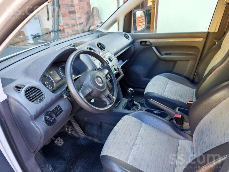Balts Volkswagen Caddy 2013 Rīga, ar dzinēja tilpumu 1.60 L un nobraukumu 0 tūkst. km par 6175 €, foto 11 vietnē AUTOMOTO.COM.LV