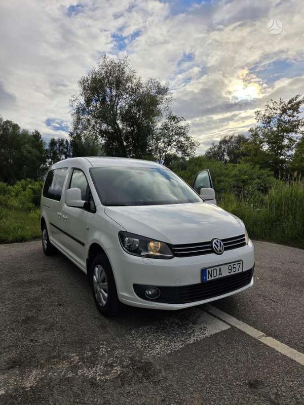Balts Volkswagen Caddy 2013 Klaipėda, ar dzinēja tilpumu 1.20 L un nobraukumu 210 tūkst. km par 5500 €, foto 1 vietnē AUTOMOTO.COM.LV