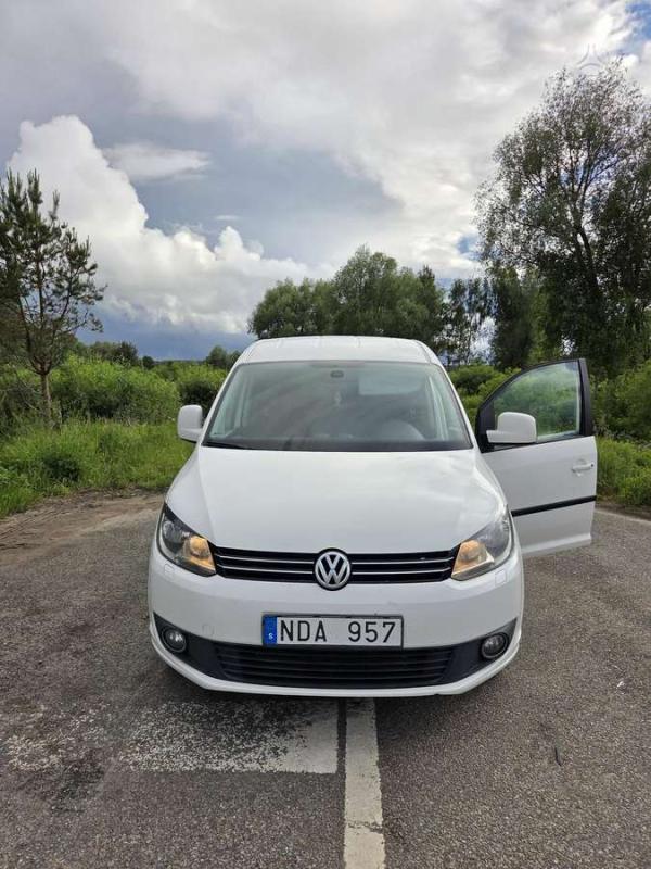 Balts Volkswagen Caddy 2013 Klaipėda, ar dzinēja tilpumu 1.20 L un nobraukumu 210 tūkst. km par 5500 €, foto 3 vietnē AUTOMOTO.COM.LV