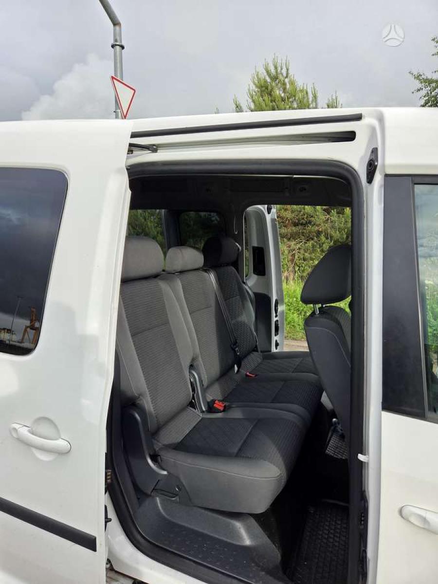 White Volkswagen Caddy 2013 in Klaipeda, with an engine capacity of 1.20 L and mileage of 210 thousand km for 5500 €, photo 18 on AUTOMOTO.COM.LV