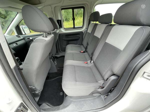 Balts Volkswagen Caddy 2013 Kauņa, ar dzinēja tilpumu 2.00 L un nobraukumu 200 tūkst. km par 8890 €, foto 9 vietnē AUTOMOTO.COM.LV