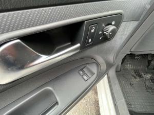 Balts Volkswagen Caddy 2013 Kauņa, ar dzinēja tilpumu 2.00 L un nobraukumu 200 tūkst. km par 8890 €, foto 15 vietnē AUTOMOTO.COM.LV