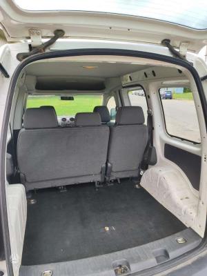 Balts Volkswagen Caddy 2013 Viļņa, ar dzinēja tilpumu 1.97 L un nobraukumu 393 tūkst. km par 3700 €, foto 12 vietnē AUTOMOTO.COM.LV