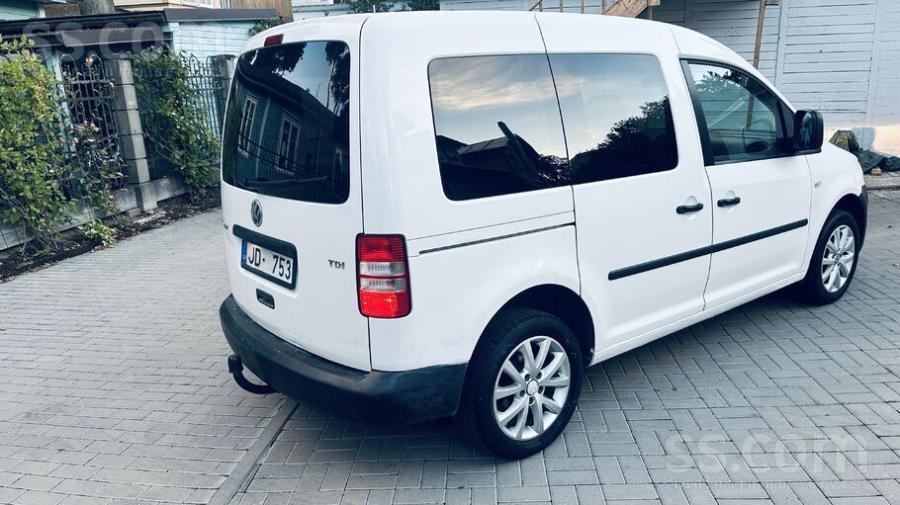 Balts Volkswagen Caddy 2013 Jūrmala, ar dzinēja tilpumu 1.60 L un nobraukumu 294 tūkst. km par 4500 €, foto 5 vietnē AUTOMOTO.COM.LV