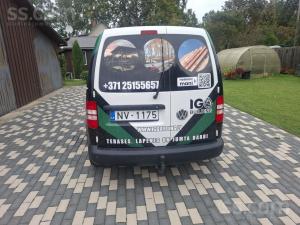 White Volkswagen Caddy 2013 in Riga, with an engine capacity of 1.60 L and mileage of 264 thousand km for 5200 €, photo 4 on AUTOMOTO.COM.LV