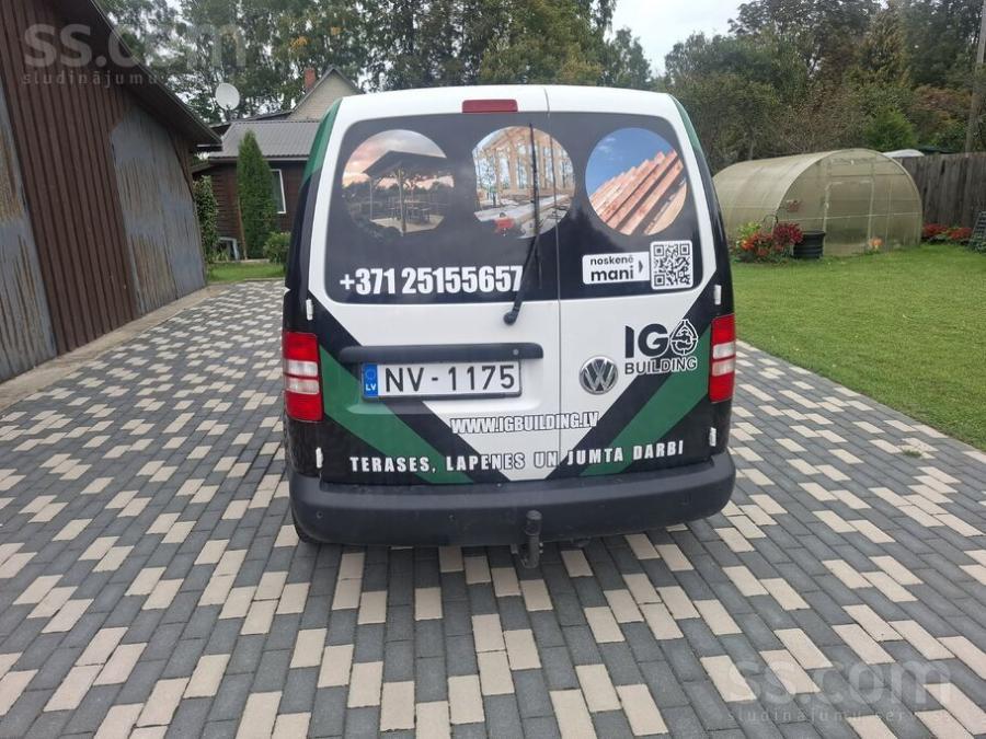 White Volkswagen Caddy 2013 in Riga, with an engine capacity of 1.60 L and mileage of 264 thousand km for 5200 €, photo 4 on AUTOMOTO.COM.LV
