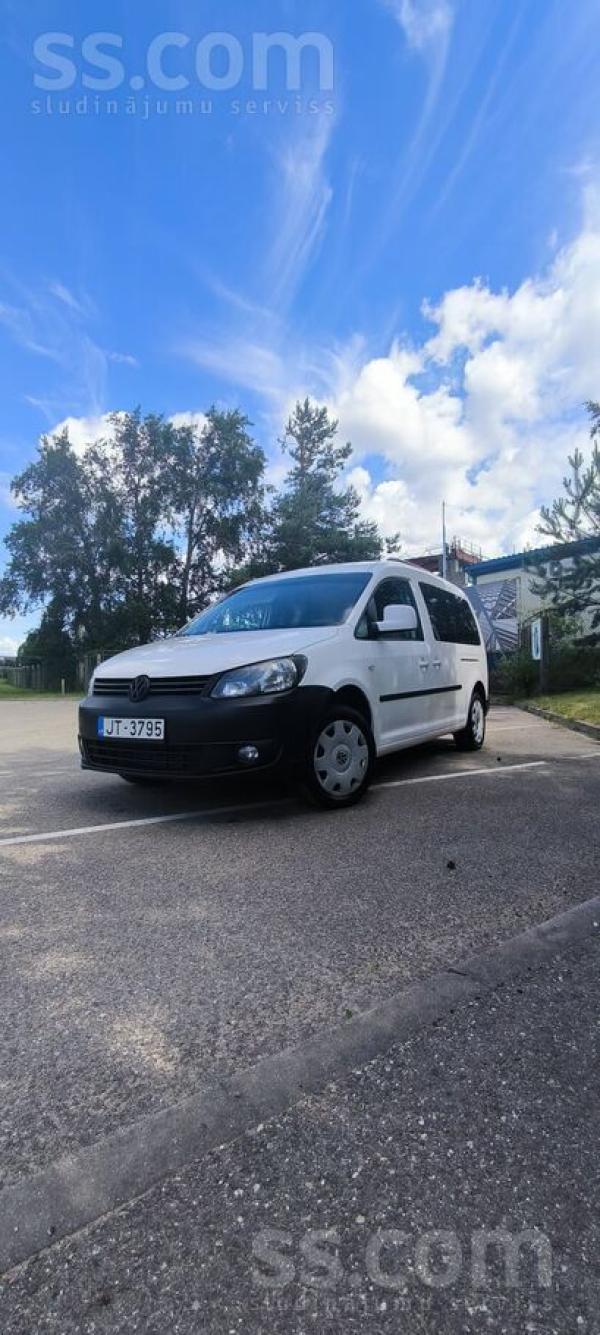 White Volkswagen Caddy 2014 in Daugavpils, with an engine capacity of 1.60 L and mileage of 187 thousand km for 6800 €, photo 1 on AUTOMOTO.COM.LV