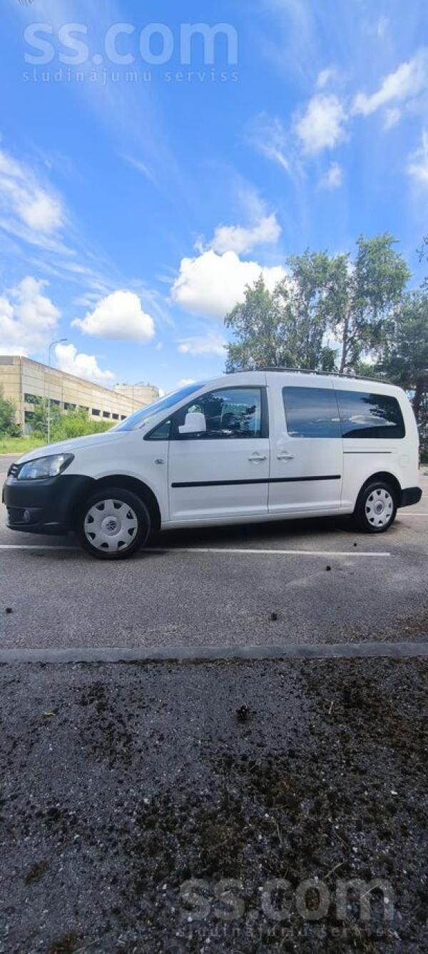 White Volkswagen Caddy 2014 in Daugavpils, with an engine capacity of 1.60 L and mileage of 187 thousand km for 6800 €, photo 3 on AUTOMOTO.COM.LV