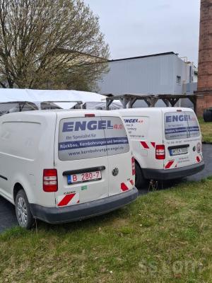 White Volkswagen Caddy 2014 in Valmiera, with an engine capacity of 1.60 L and mileage of 158 thousand km for 6500 €, photo 4 on AUTOMOTO.COM.LV