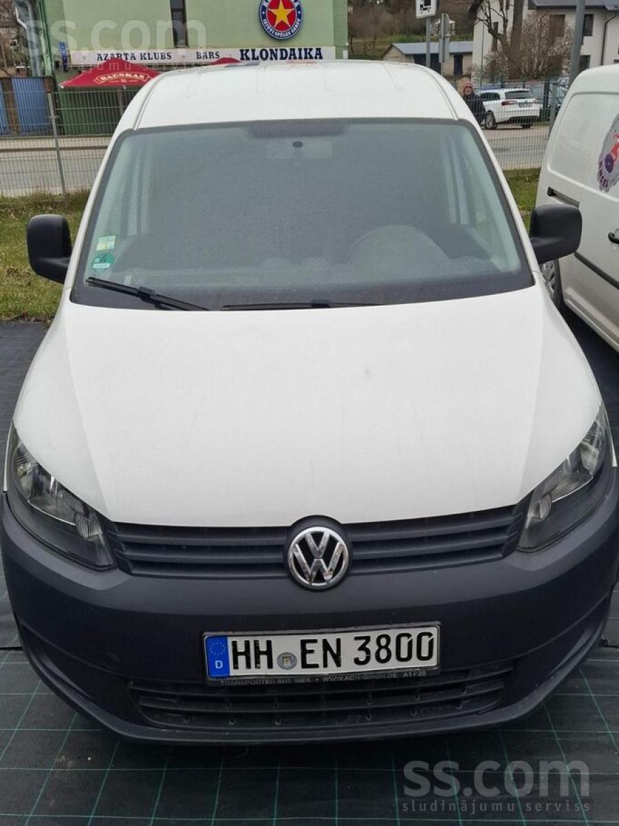 White Volkswagen Caddy 2014 in Valmiera, with an engine capacity of 1.60 L and mileage of 158 thousand km for 6500 €, photo 5 on AUTOMOTO.COM.LV