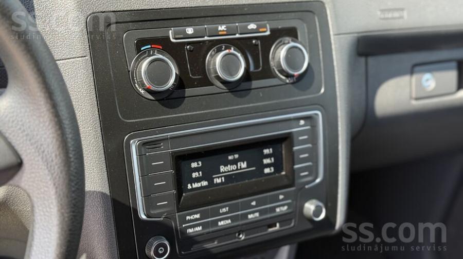 Balts Volkswagen Caddy 2014 Daugavpils, ar dzinēja tilpumu 1.60 L un nobraukumu 360 tūkst. km par 4900 €, foto 9 vietnē AUTOMOTO.COM.LV
