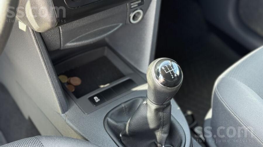 Balts Volkswagen Caddy 2014 Daugavpils, ar dzinēja tilpumu 1.60 L un nobraukumu 360 tūkst. km par 4900 €, foto 10 vietnē AUTOMOTO.COM.LV