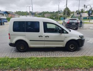 White Volkswagen Caddy 2014 in Kaunas, with an engine capacity of 1.60 L and mileage of 567 thousand km for 3500 €, photo 5 on AUTOMOTO.COM.LV
