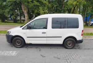 White Volkswagen Caddy 2014 in Kaunas, with an engine capacity of 1.60 L and mileage of 567 thousand km for 3500 €, photo 6 on AUTOMOTO.COM.LV