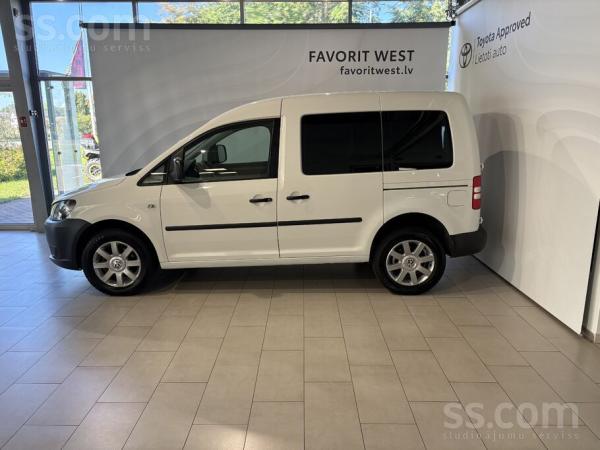 Balts Volkswagen Caddy 2014 Ventspils, ar dzinēja tilpumu 2.00 L un nobraukumu 212 tūkst. km par 7490 €, foto 3 vietnē AUTOMOTO.COM.LV