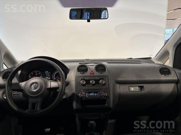 Balts Volkswagen Caddy 2014 Ventspils, ar dzinēja tilpumu 2.00 L un nobraukumu 212 tūkst. km par 7490 €, foto 10 vietnē AUTOMOTO.COM.LV