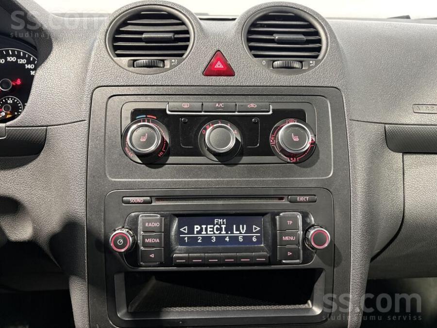 White Volkswagen Caddy 2014 in Ventspils, with an engine capacity of 2.00 L and mileage of 212 thousand km for 7490 €, photo 16 on AUTOMOTO.COM.LV