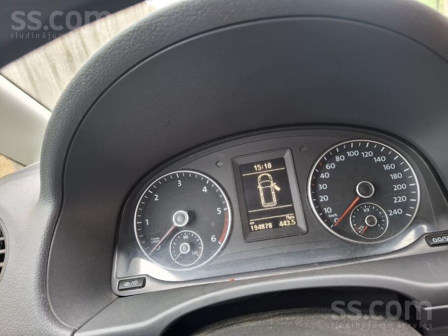 Balts Volkswagen Caddy 2014 Jēkabpils, ar dzinēja tilpumu 2.00 L un nobraukumu 195 tūkst. km par 5200 €, foto 4 vietnē AUTOMOTO.COM.LV