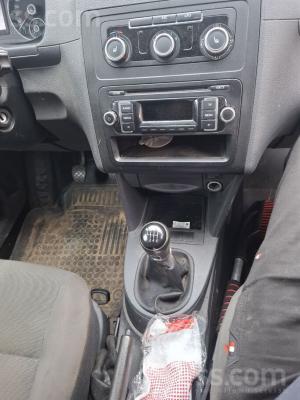 Balts Volkswagen Caddy 2014 Jēkabpils, ar dzinēja tilpumu 2.00 L un nobraukumu 195 tūkst. km par 5200 €, foto 5 vietnē AUTOMOTO.COM.LV