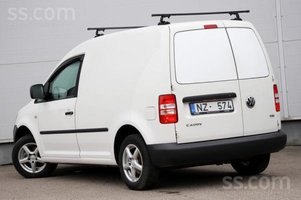 White Volkswagen Caddy 2015 in Tukums, with an engine capacity of 1.60 L and mileage of 406 thousand km for 3750 €, photo 5 on AUTOMOTO.COM.LV