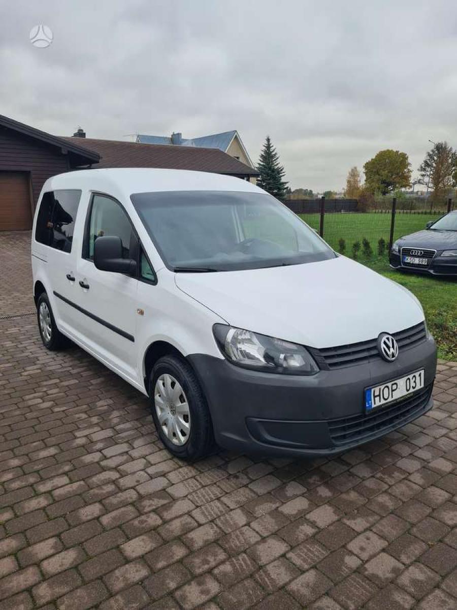 White Volkswagen Caddy 2015 in Kaisiadorys, with an engine capacity of 1.60 L and mileage of 335 thousand km for 4599 €, photo 1 on AUTOMOTO.COM.LV