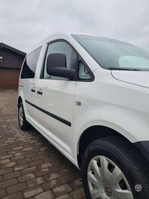 White Volkswagen Caddy 2015 in Kaisiadorys, with an engine capacity of 1.60 L and mileage of 335 thousand km for 4599 €, photo 12 on AUTOMOTO.COM.LV
